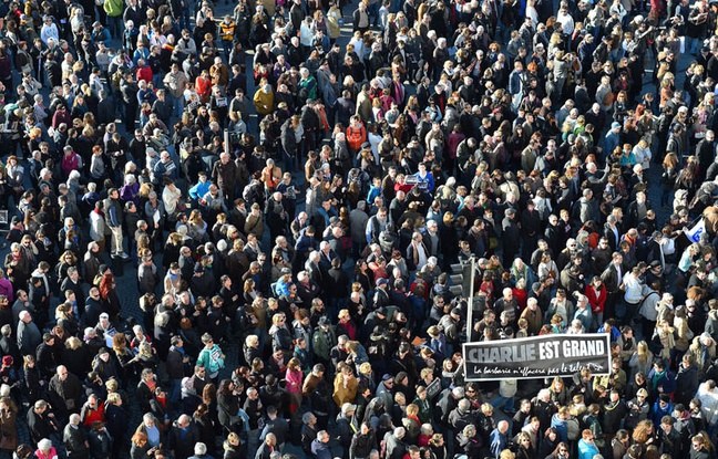 L’attitude publique des chrétiens en face d’un drame national - Evangile 21