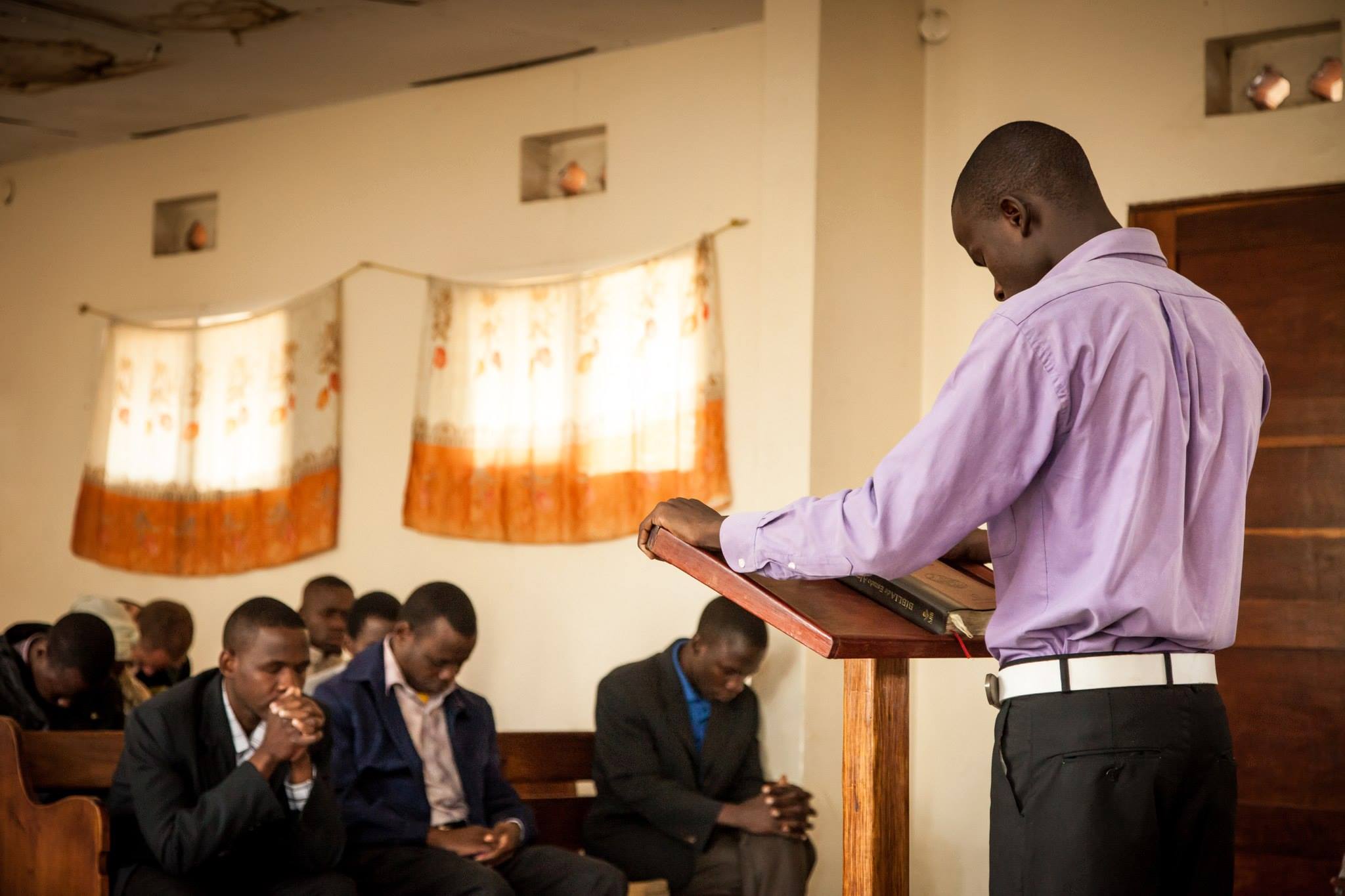 Le ministère pastoral : une vocation ! - Evangile 21