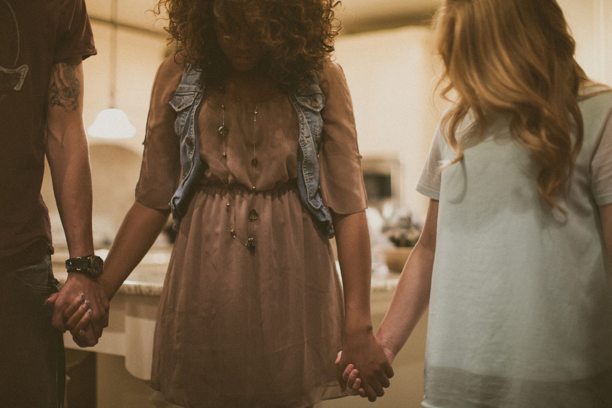 3 Ways to Make the Most of Group Prayer