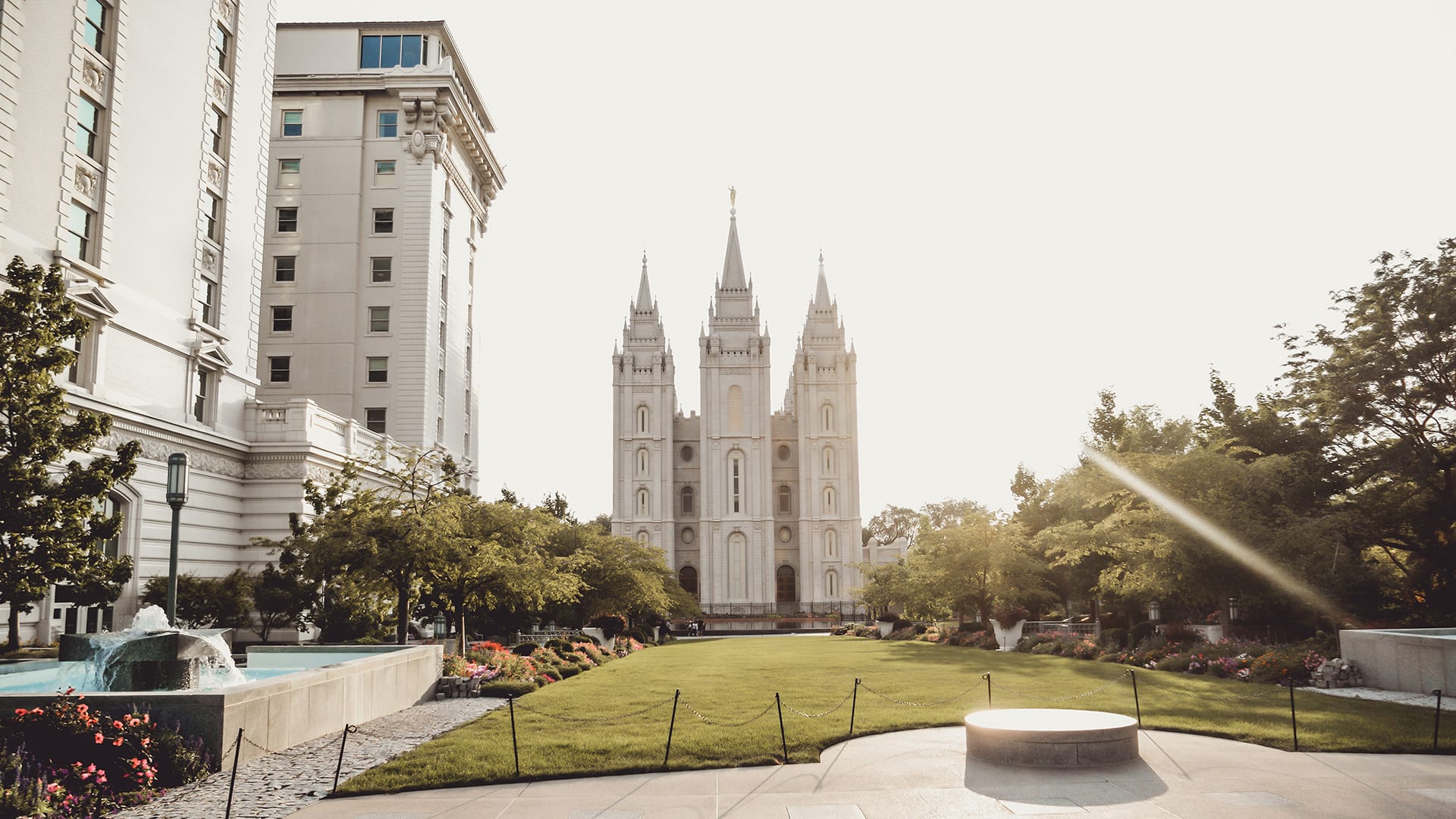4 Ways to Witness to Your Mormon Friend