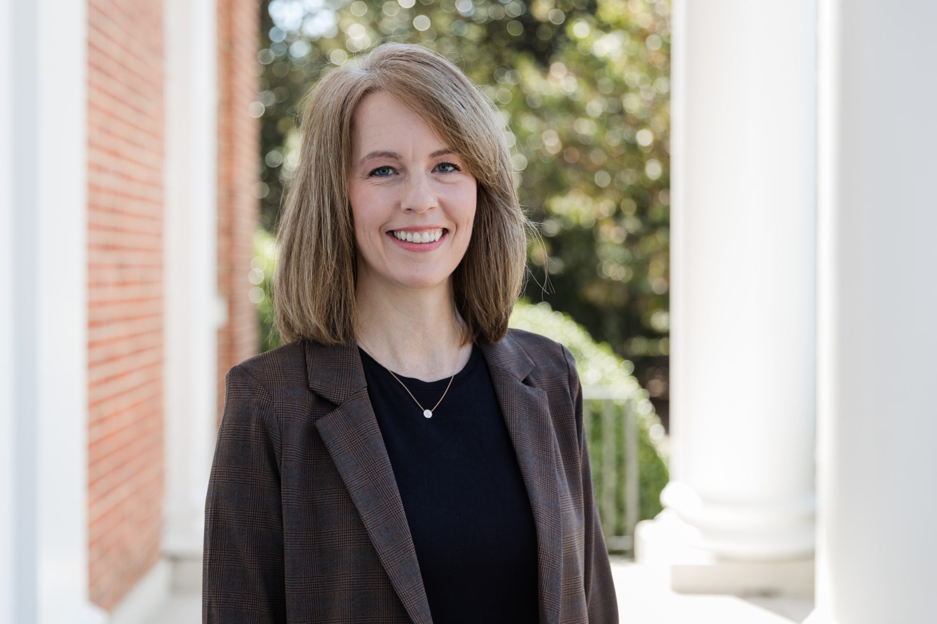 Sneak Peek Interview: Julia Higgins