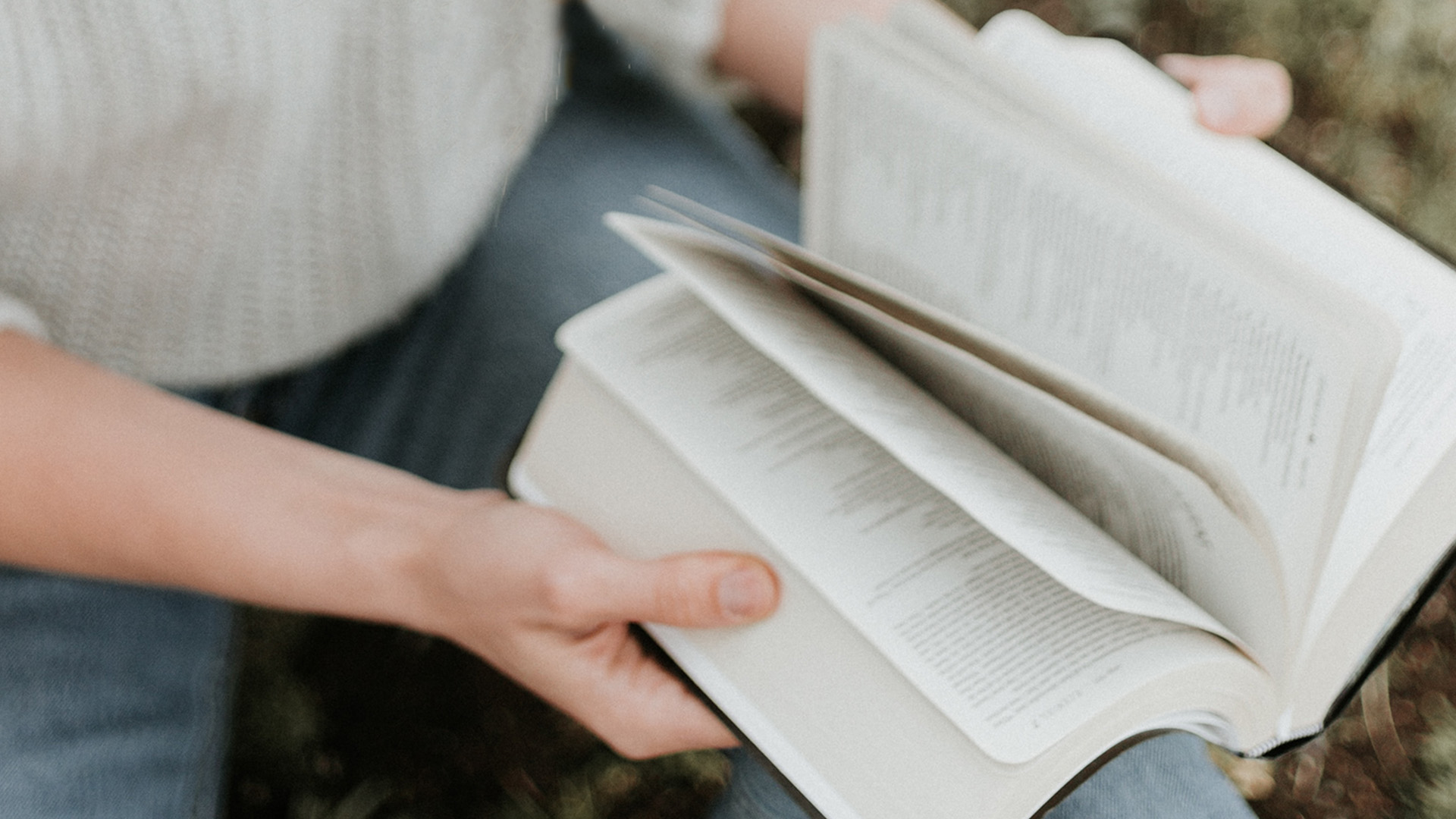 5 Bible Resources for Struggling Readers