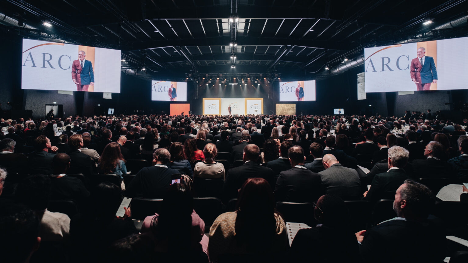 The Gospel Explained: Good News in 4 Chapters