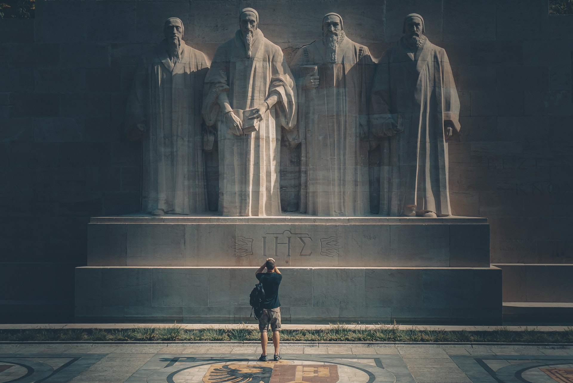 Obeying Rulers with the Reformed Tradition - The Gospel Coalition | Canada