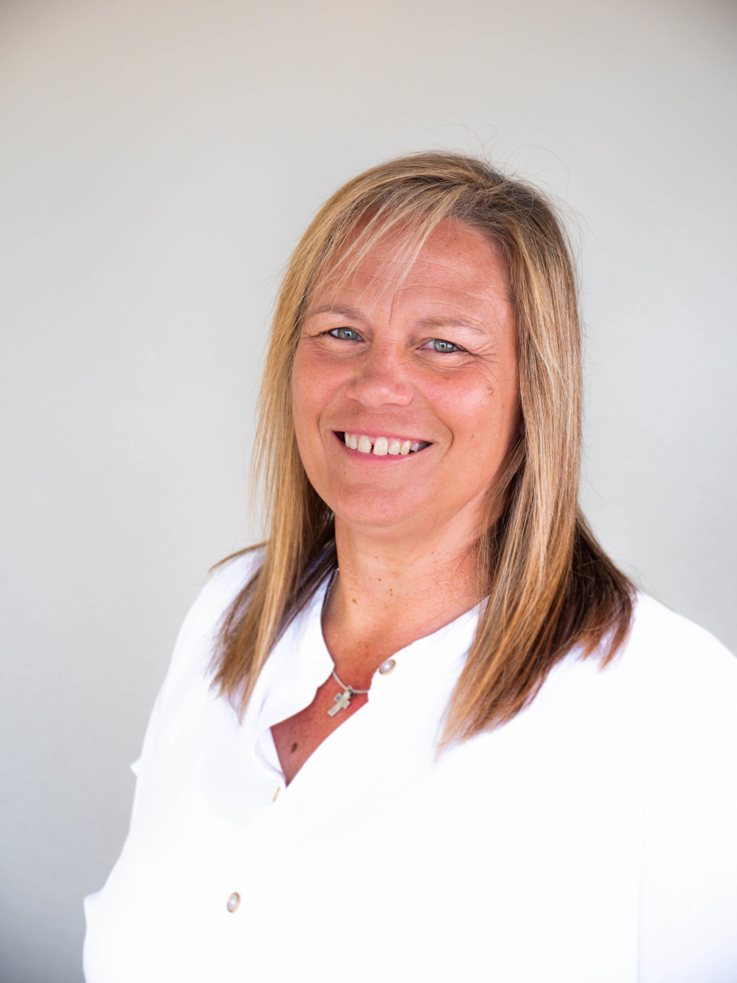 Sandy Lyons - TGC Africa