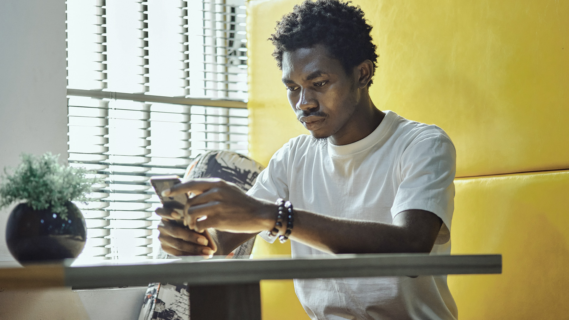 Connecting Digitally isn’t the Same as Being in Community - TGC Africa